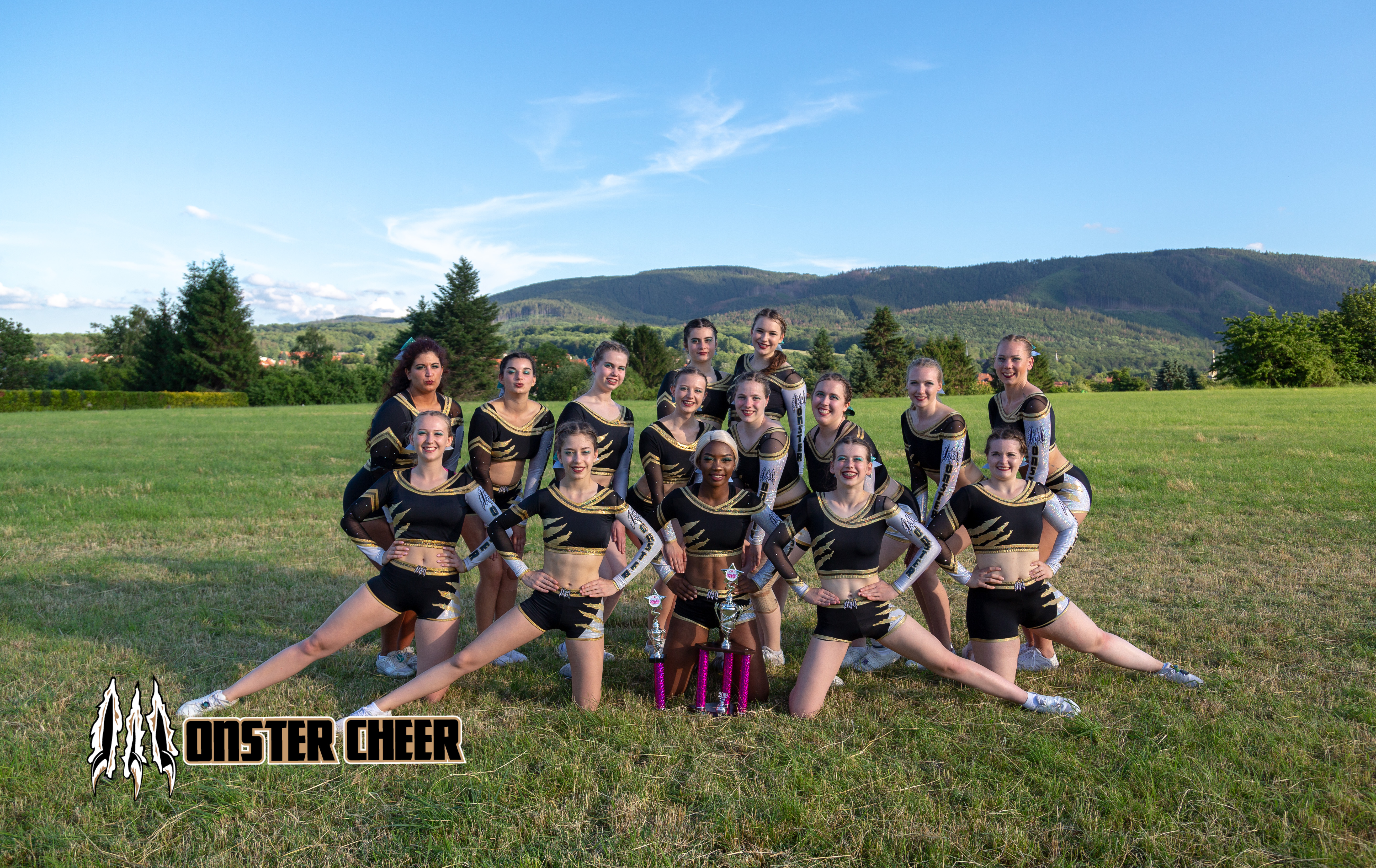 Monstercheer Cheerleading in Frankfurt - Die Offizielle Homepage - www ...